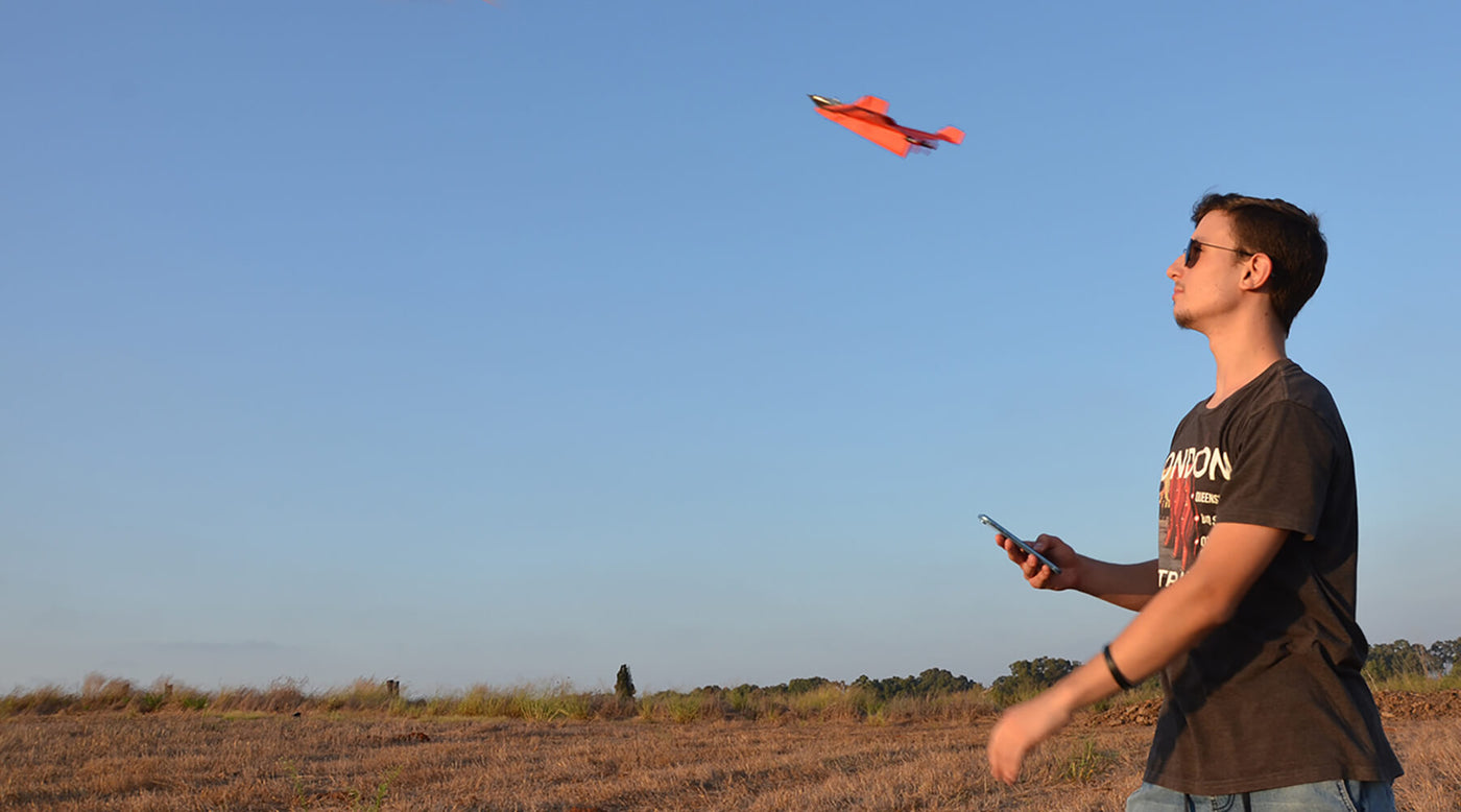 POWERUP | Smart Paper Airplanes